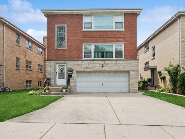 9206 Bennett Ave, Evanston, IL 60203