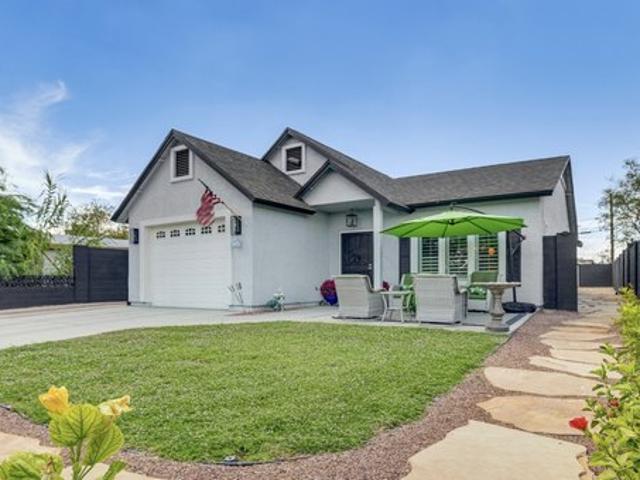 9206 S Calle Azteca, Guadalupe, AZ 85283