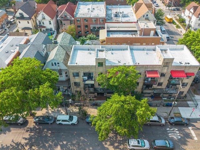 9206 50th Ave Apt 1A, Elmhurst, NY 11373