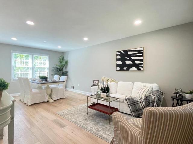 9207 Antelope Place