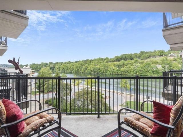 9207 Branson Landing Blvd Unit 207, Branson, MO 65616