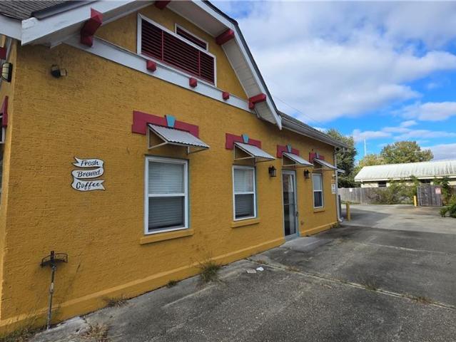 9207 W Saint Bernard Highway