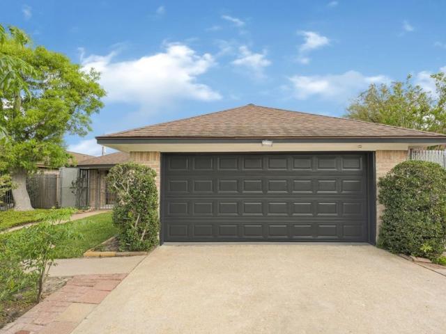 9208 Carousel Lane