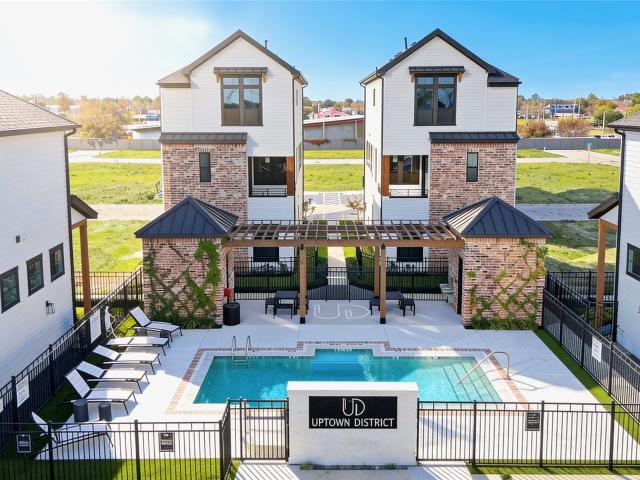 9208 G E George St, Houston, TX 77063 | MLS #62234