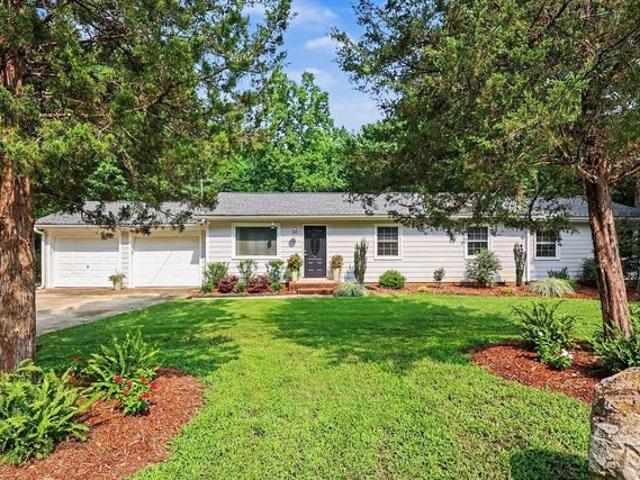 9208 Holly Springs Rd, Apex, NC 27539