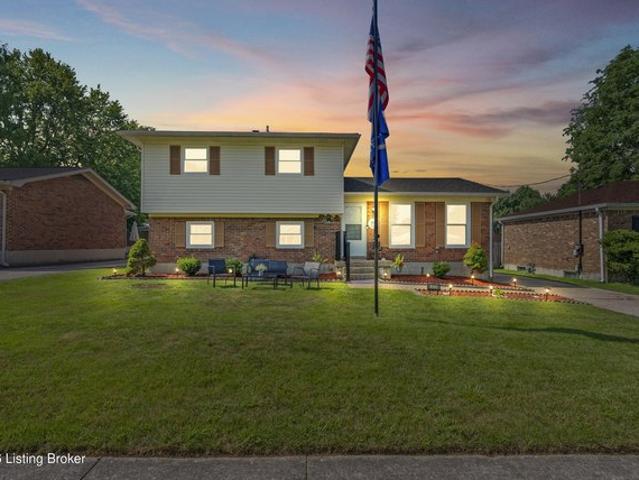 9208 Lethborough Dr, Louisville, KY 40299