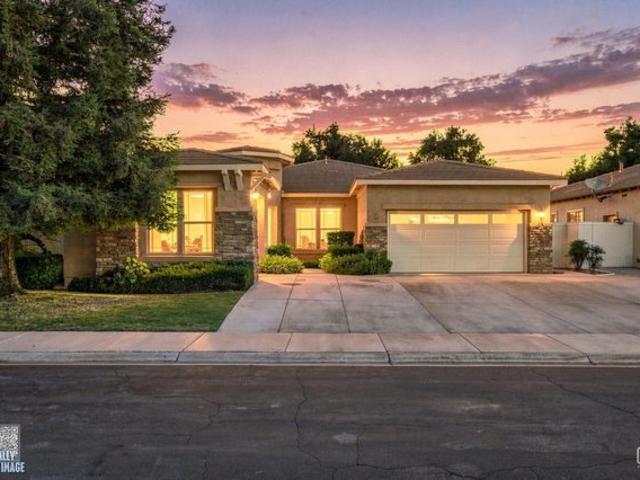 9208 Via Lugano, Bakersfield, CA 93312