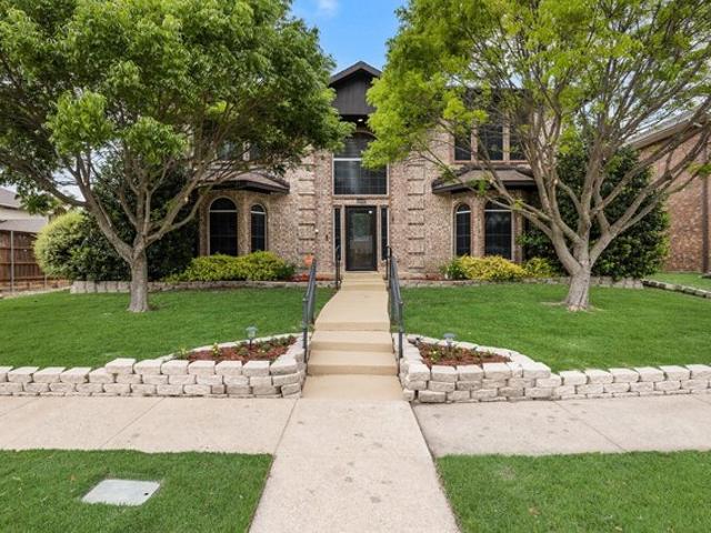 9209 Chimneywood Dr, Rowlett, TX 75089