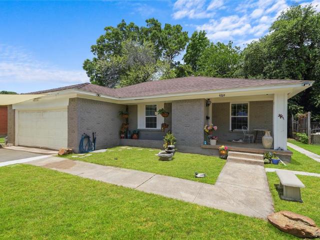 9209 Palisade Drive