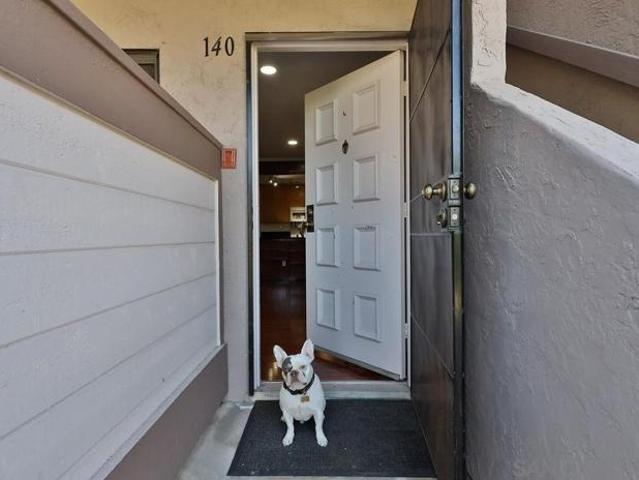9209 Village Glen Dr 140, San Diego, CA 92123