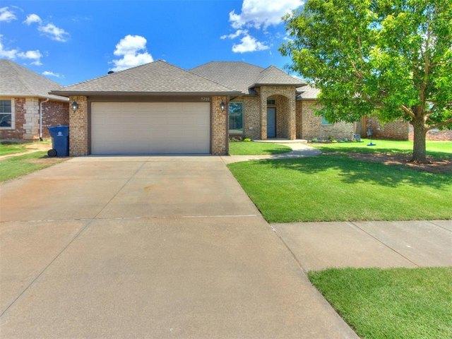 9200 Misty Ln, Oklahoma City, OK 73160