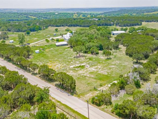 9200 Mitchell Bend Ct, Granbury, TX 76048 | MLS #21255 | Compass