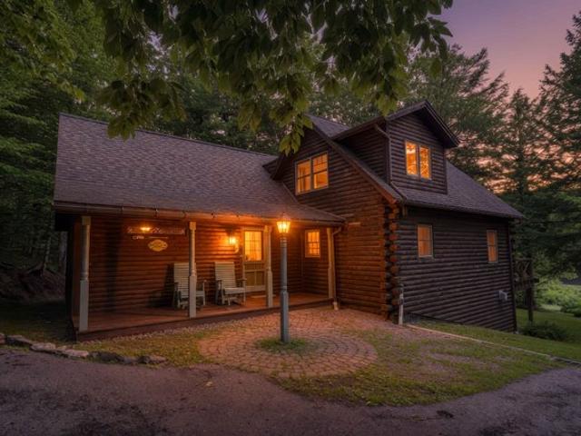 9200 Brown Tract Rd, Remsen, NY 13438