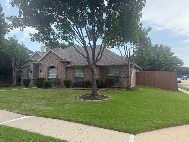 9200 Fairwood Court
