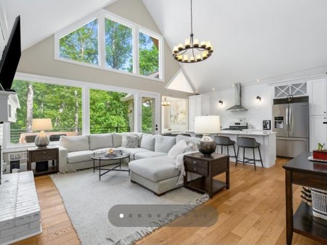 9200 Lisa Cir, Gainesville, GA 30506