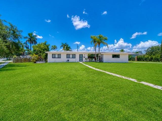 9200 SW 178th St, Palmetto Bay, FL 33157