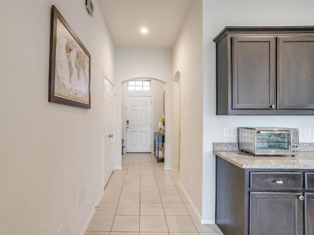 9200 Vistamill Trail