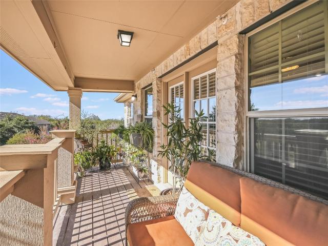 9201 Brodie Ln # 101