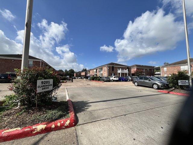 9201 Clarewood Dr Unit 359, Houston, TX 77036