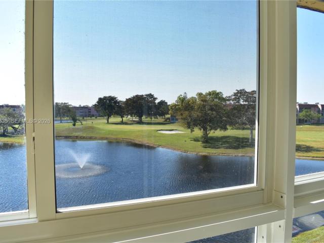 9201 Sunrise Lakes Blvd, Unit 308, Sunrise, FL 33322 | Compass