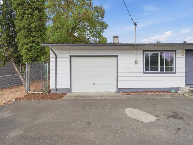 9201 SE 77TH CT