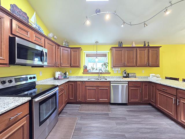 9201 W County Line Rd