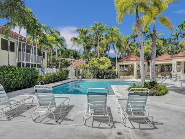 9202 NW 9th Ct, Plantation, FL 33324 | MLS #B26043
