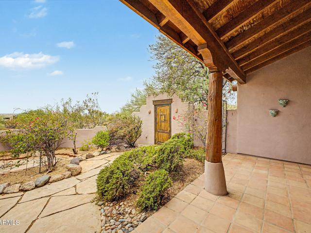 9202 e rimrock drive