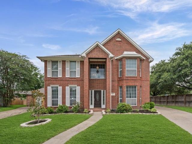9202 State Walk Cir, Houston, TX 77064