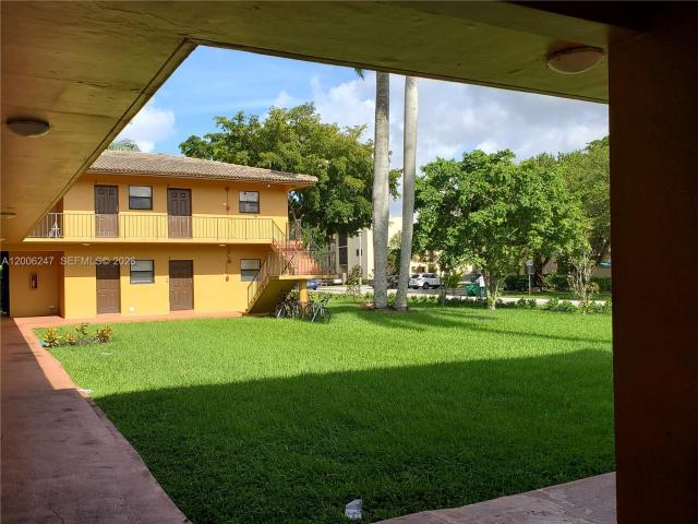 9203 NW 38th Dr, Unit 2, Coral Springs, FL 33065 | MLS #A12006 | Compass
