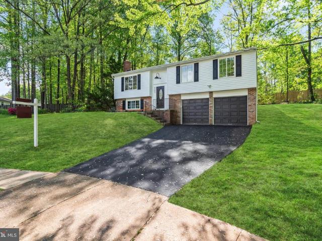 9203 Fox Lair Drive