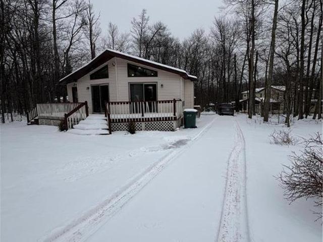 9203 Westwood Dr, Tobyhanna, PA 18466 | MLS #771851 | Compass