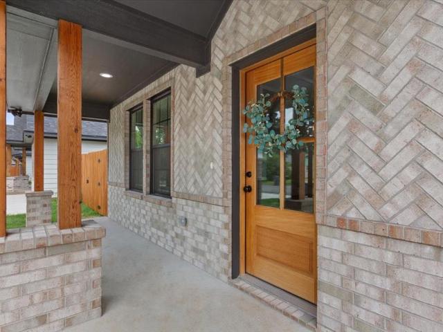 920 Church Avenue # 924