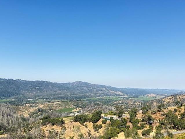920 Crestmont Dr, Angwin, CA 94508