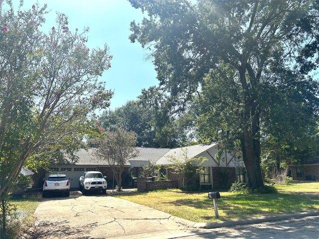 920 Brandyn Pl, Paris, TX 75462