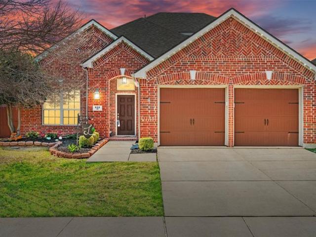 920 Goldenmist Dr, Little Elm, TX 75068