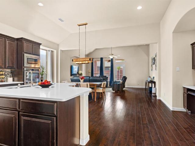 920 Goldenmist Drive
