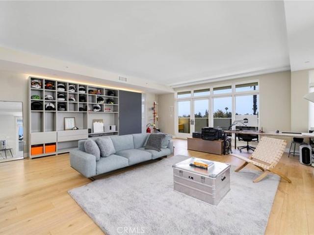 920 Granite Dr Unit 412, Pasadena, CA 91101