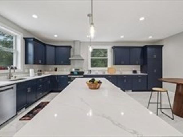 920 Drift Rd, Westport, MA 02790 | MLS #73542