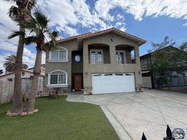 920 E 4th St, Calexico, CA 92231