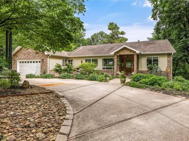 920 E Amis Rd, Rogers, AR 72756
