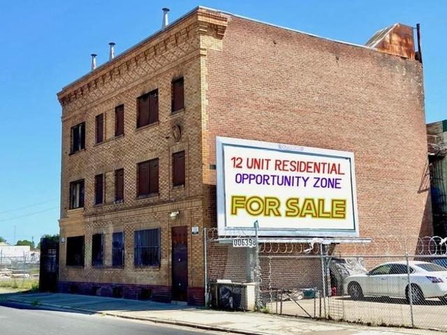 920 E Market St, Stockton, CA 95202