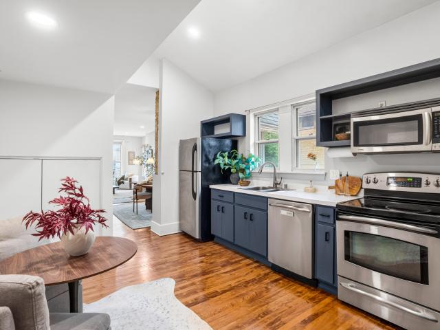 920 E Pleasant St, Unit 2
