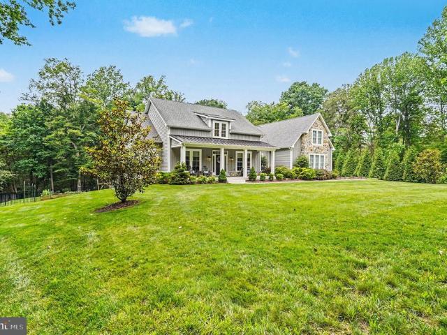 920 Fenario Circle
