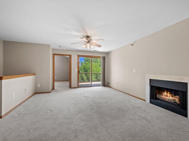 920 Oconomowoc Pkwy