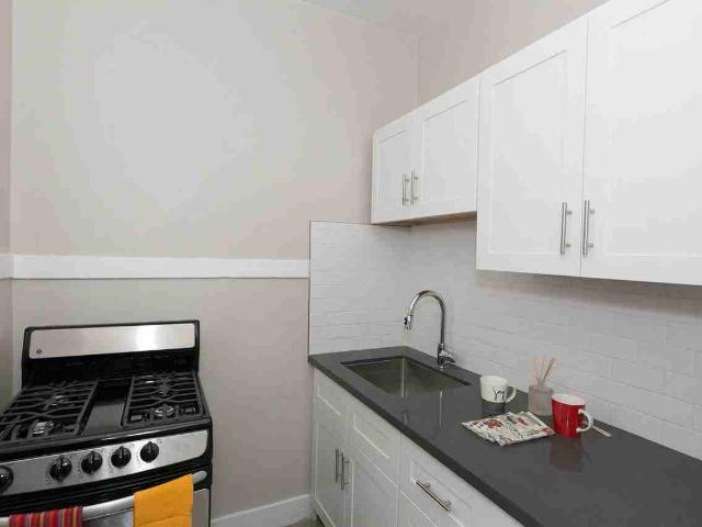 920 Leavenworth Studio Apartment for Rent at 920 Leavenworth St, San Francisco, CA 94109 Downtown