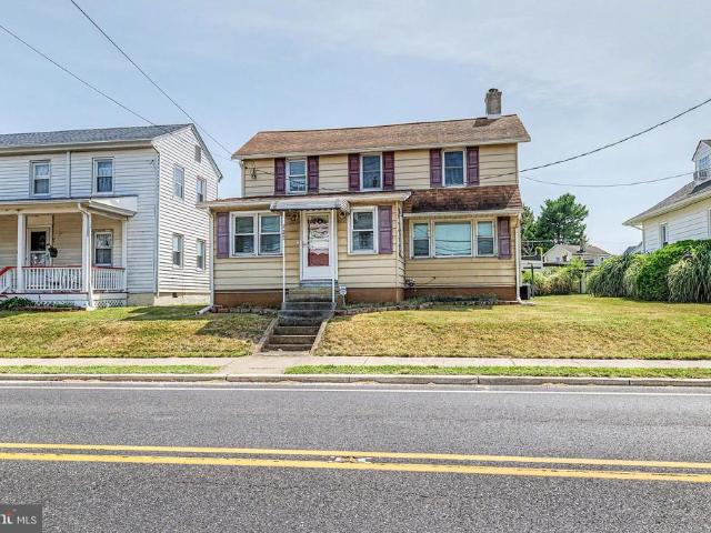 920 Main Street