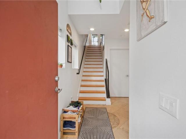 920 Memorial Drive SE 22