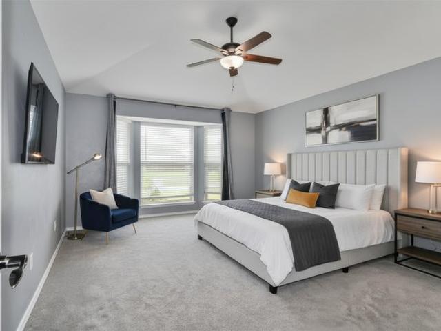 920 Micarta Dr, Mesquite, TX 75181