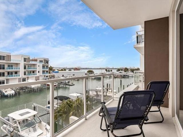 920 N Osceola Ave #305, Clearwater, FL 33755